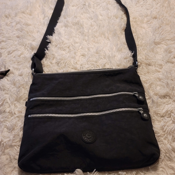 Kipling | Bags | Kipling Alvar Crossbody Good Condition But Has Red ...